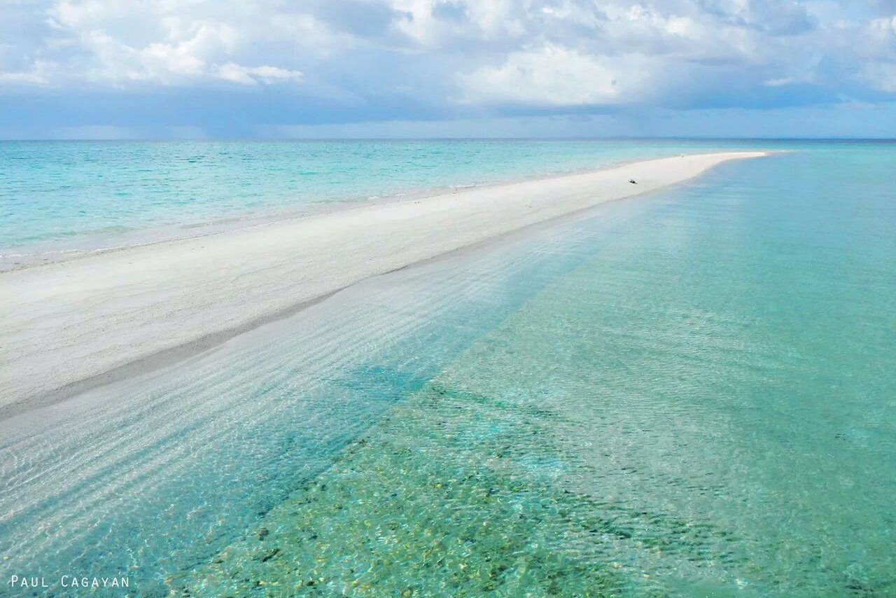 Maniwaya Beach Resort – American Institute for English Proficiency